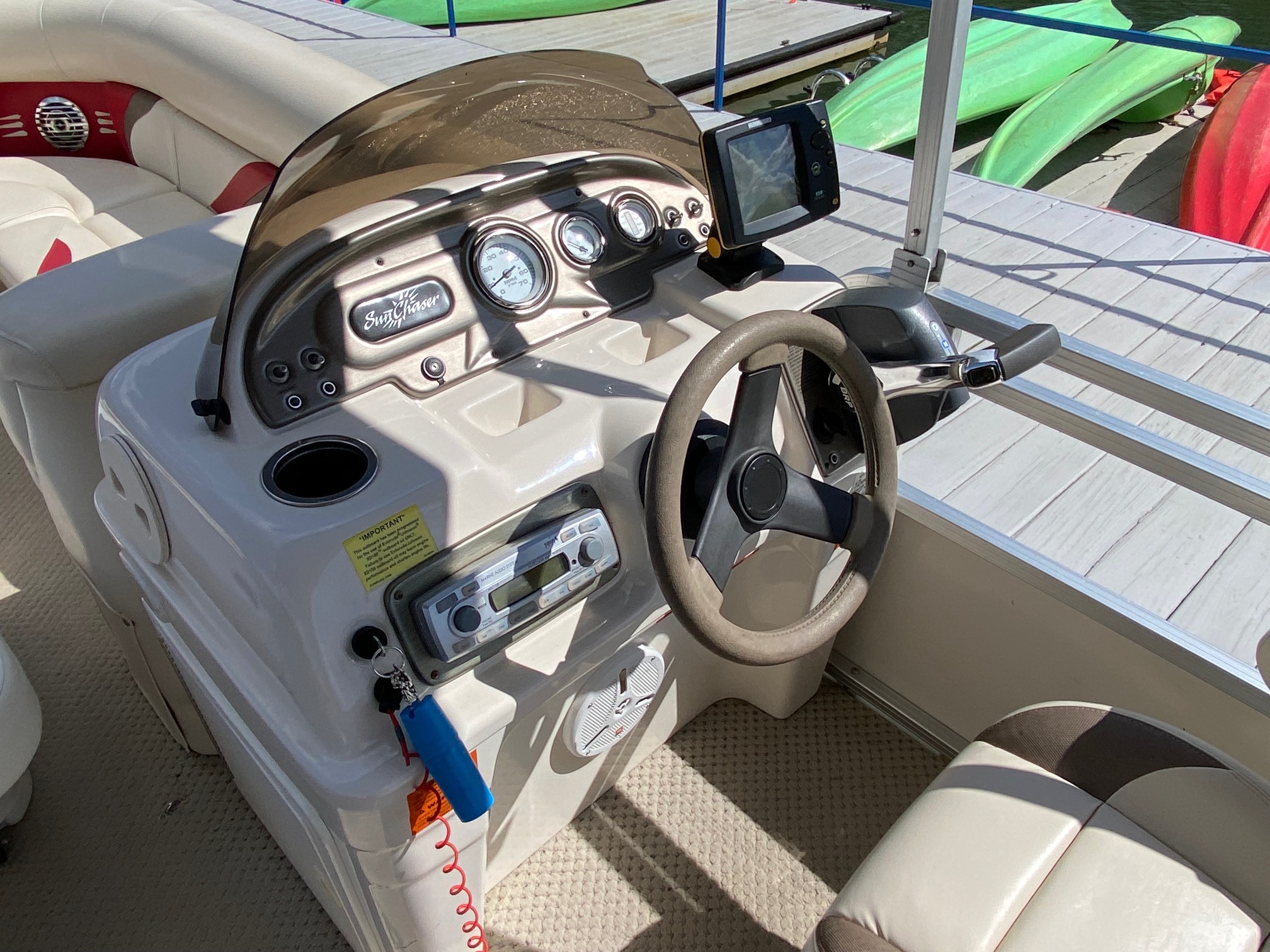 2010 SunChaser 8520 Evinrude 115 - Boundary Waters Marina