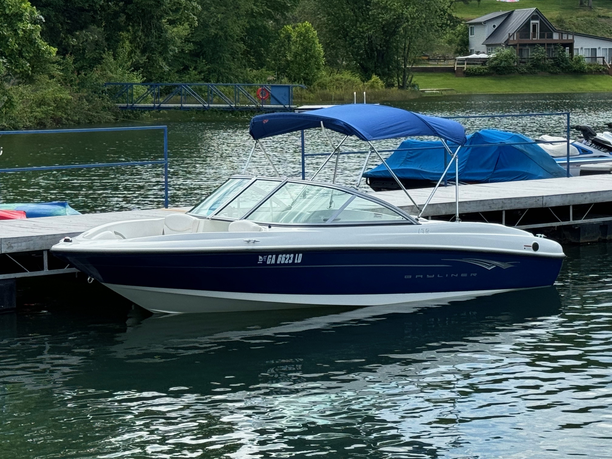 2010 Bayliner 175 Bow Rider - Boundary Waters Marina